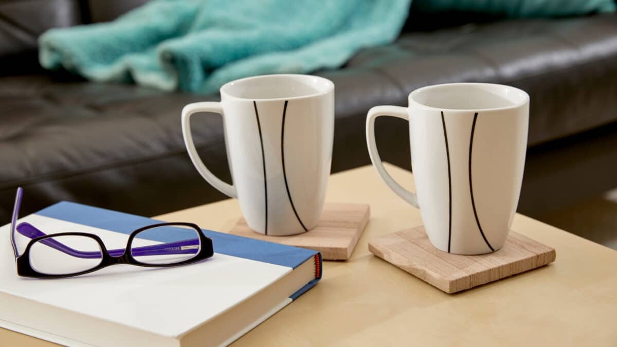 Types of Coasters for Hot Dishes by Purpose and Materials