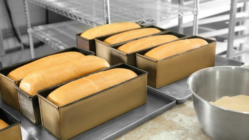 The 10 Best Bread Baking Pans of 2024