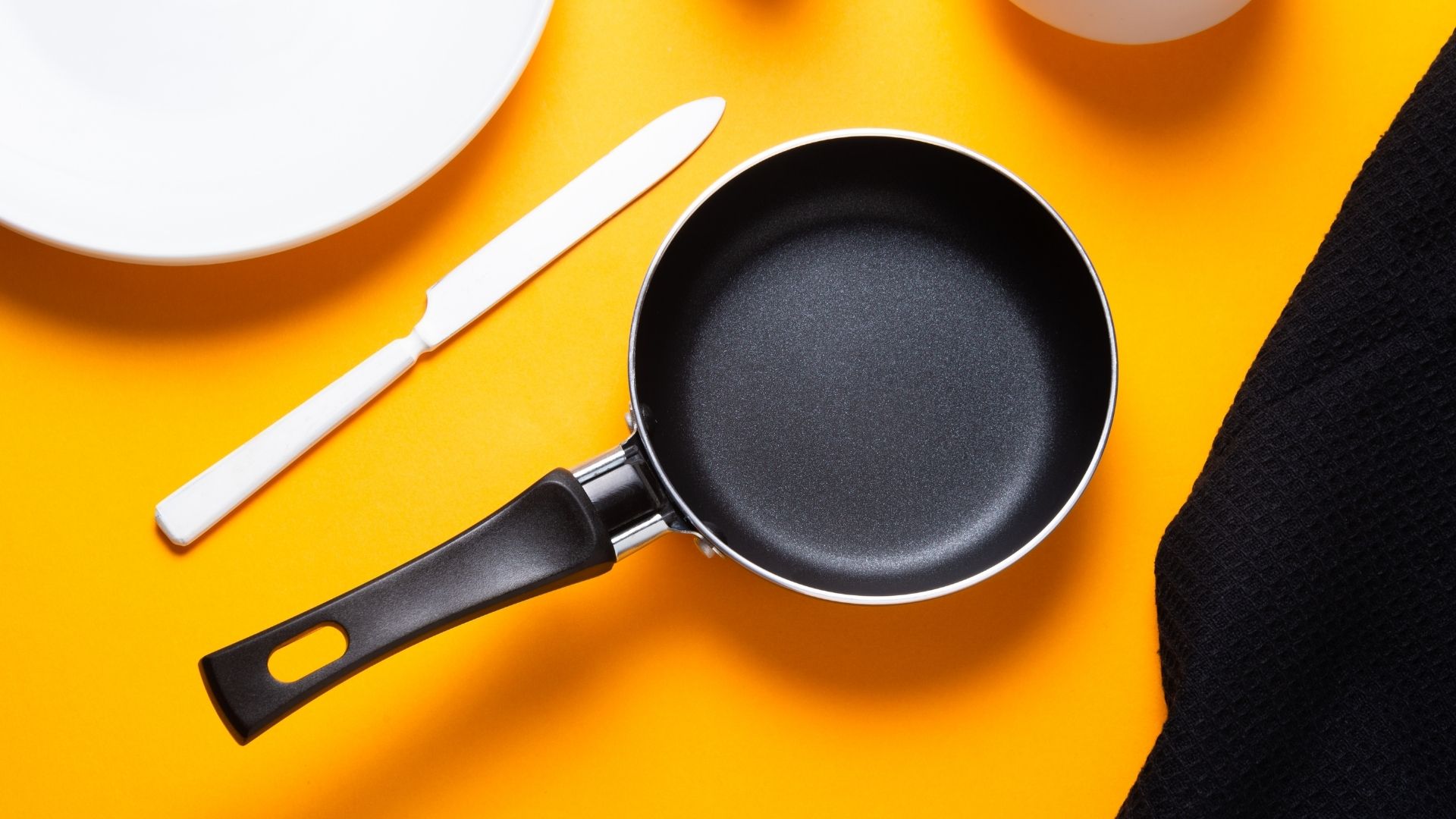 Non-Stick Frying Pan Coating: Types, Advantages, Features