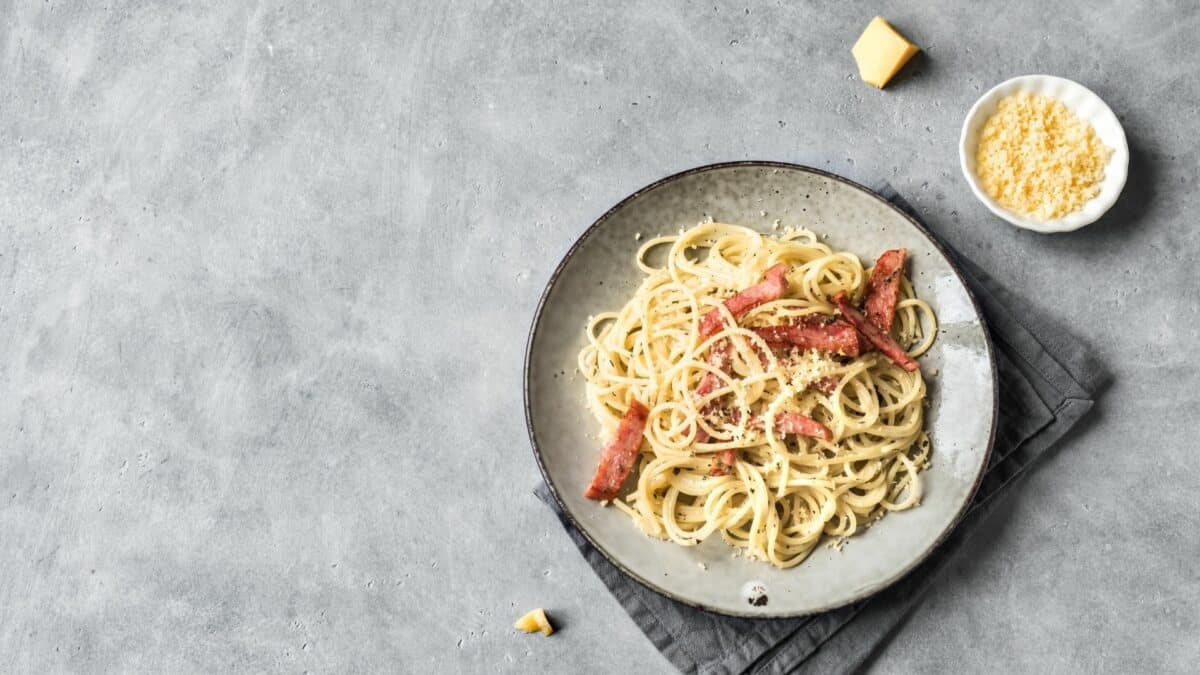Spaghetti Tongs and Spoons for Cooking Your Favorite Pasta at Home